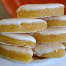 Recipe for Calisson d'Aix a Traditional Sweet - Perfectly Provence