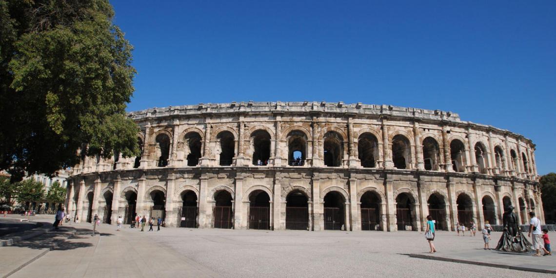 Arles or Nîmes Where Best to Visit Roman Provence? - Perfectly Provence