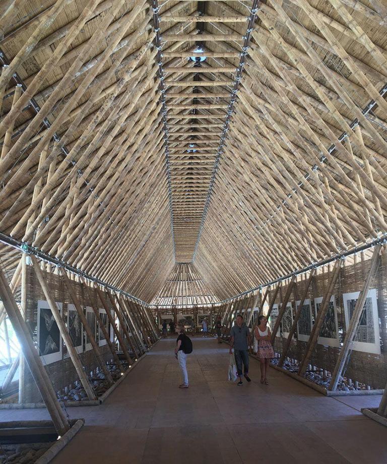 Arles: Art, Photos, Shopping and More Reasons to Visit - Perfectly Provence