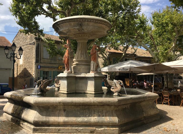 When You Visit Maussane-les-Alpilles - Perfectly Provence