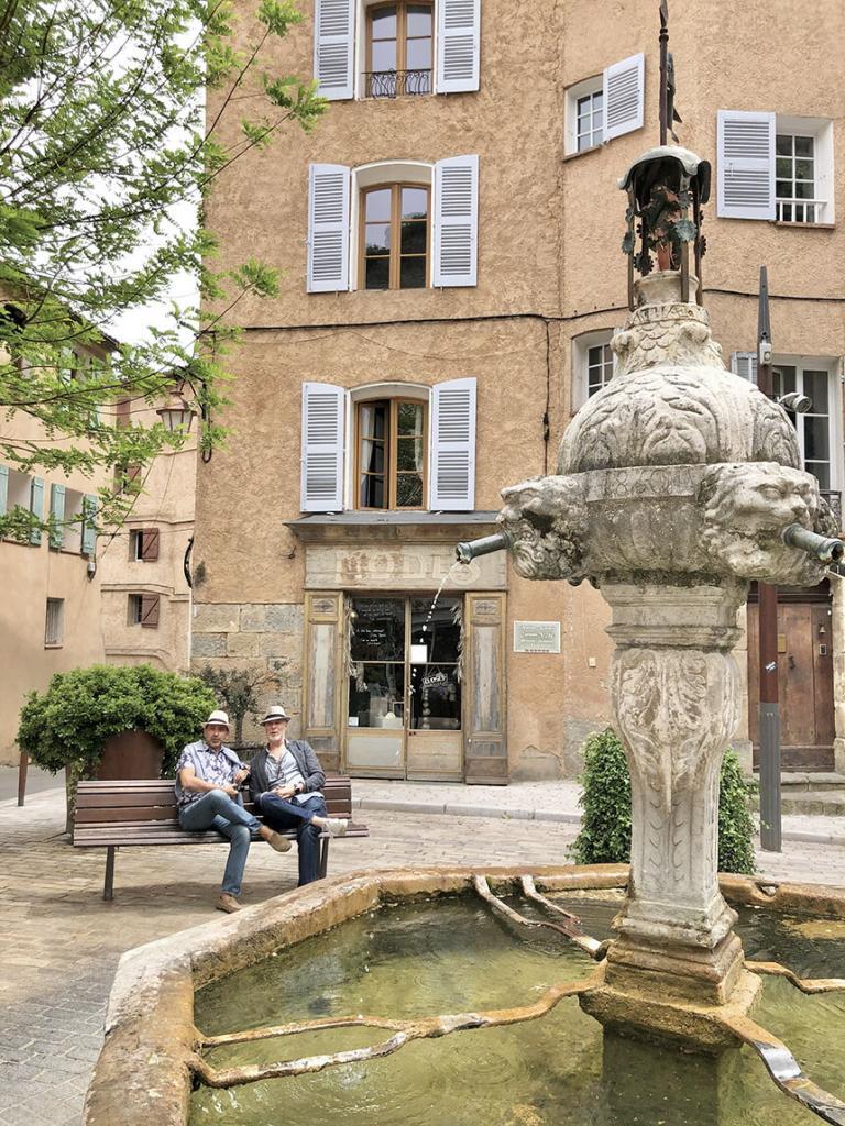 Enjoy this Virtual Art Tour of Cotignac in the Var - Perfectly Provence