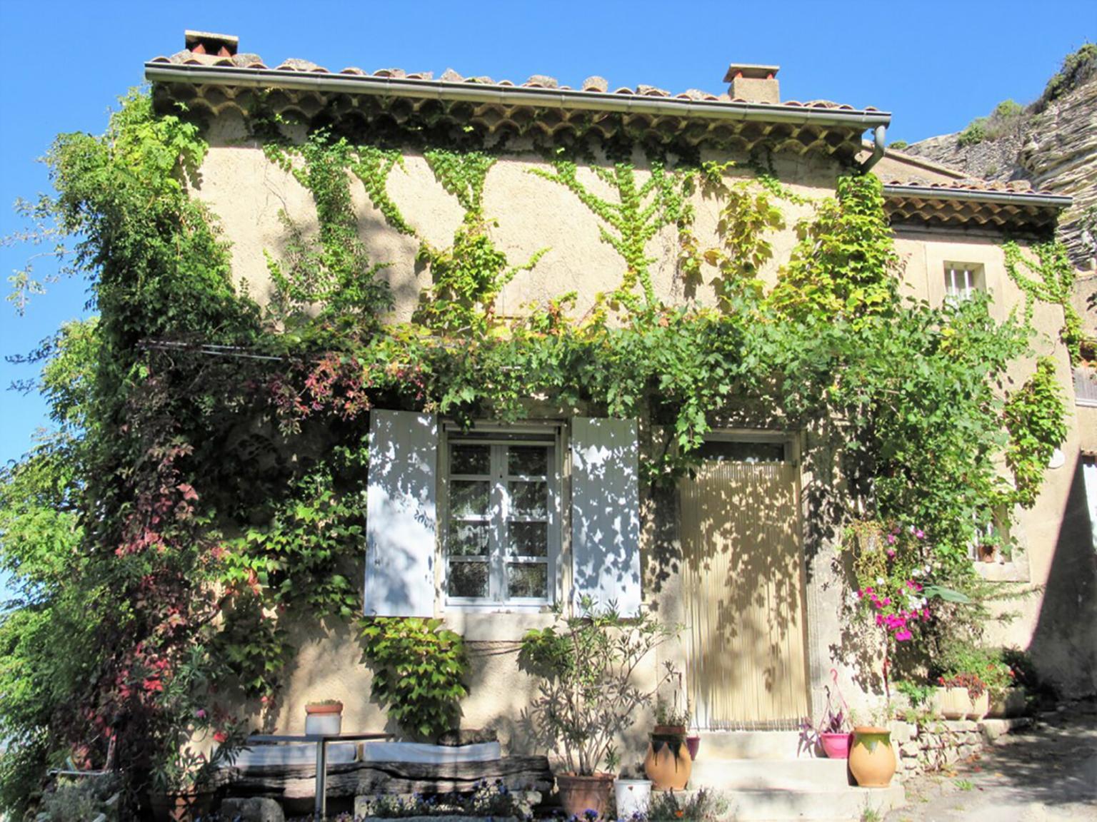 Beautiful Saignon a Village Perched Above Apt in the Luberon ...
