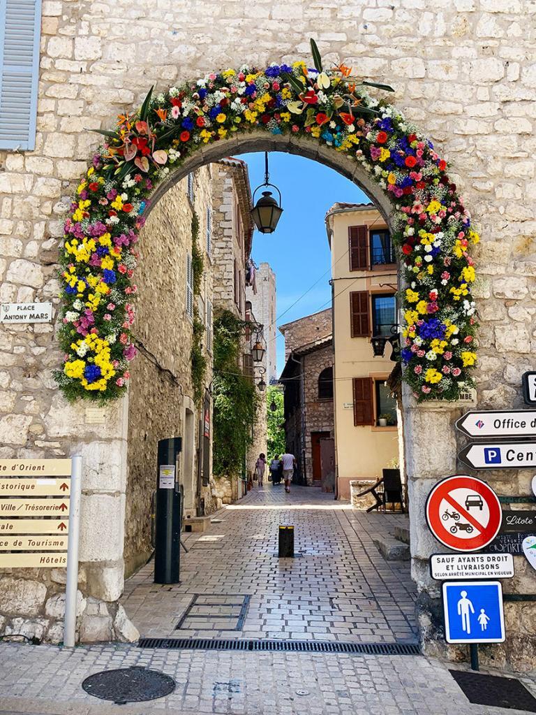 Vence, France the Many Reasons to Live Here - Perfectly Provence