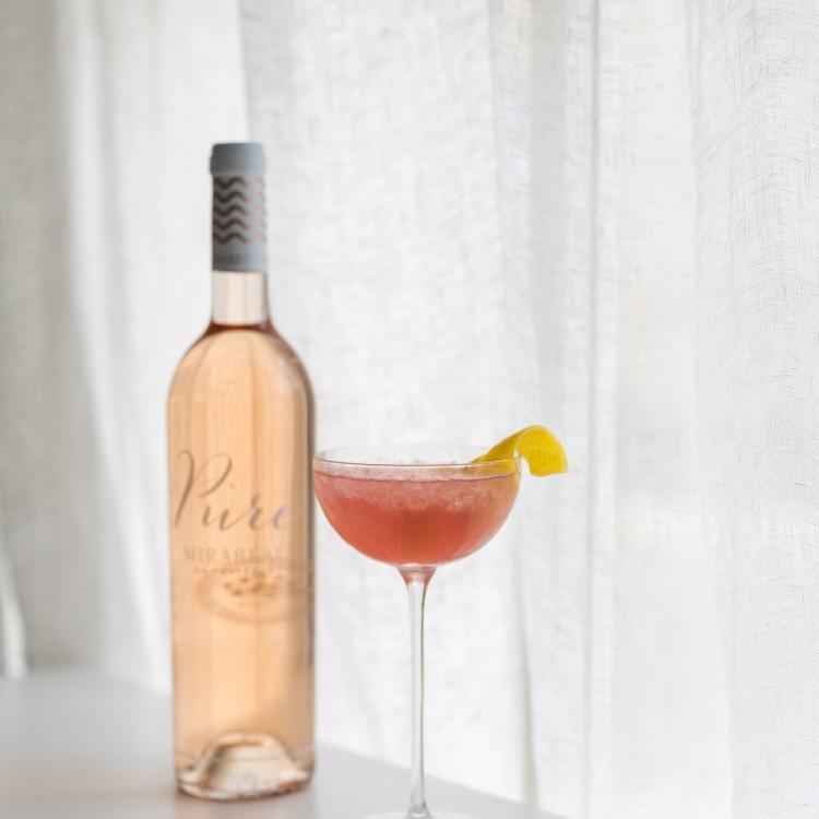 Blackberry and Rosé Cocktail Shaken not Stirred - Perfectly Provence