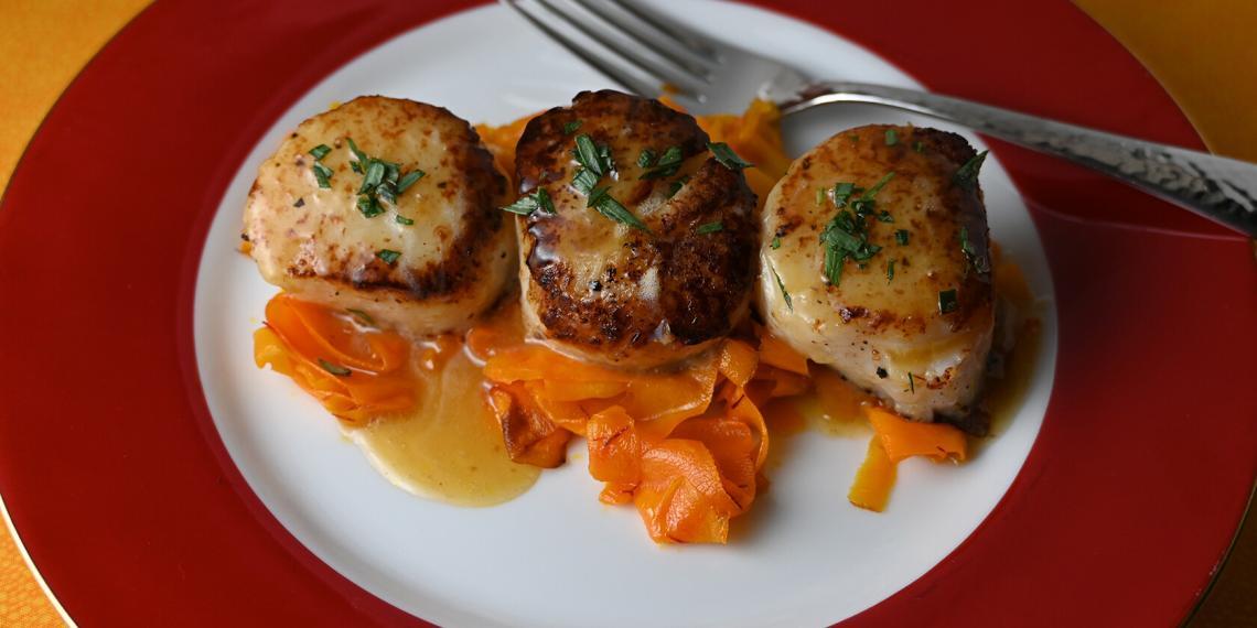 Seared Scallops with a Citrus Beurre Blanc Sauce - Perfectly Provence