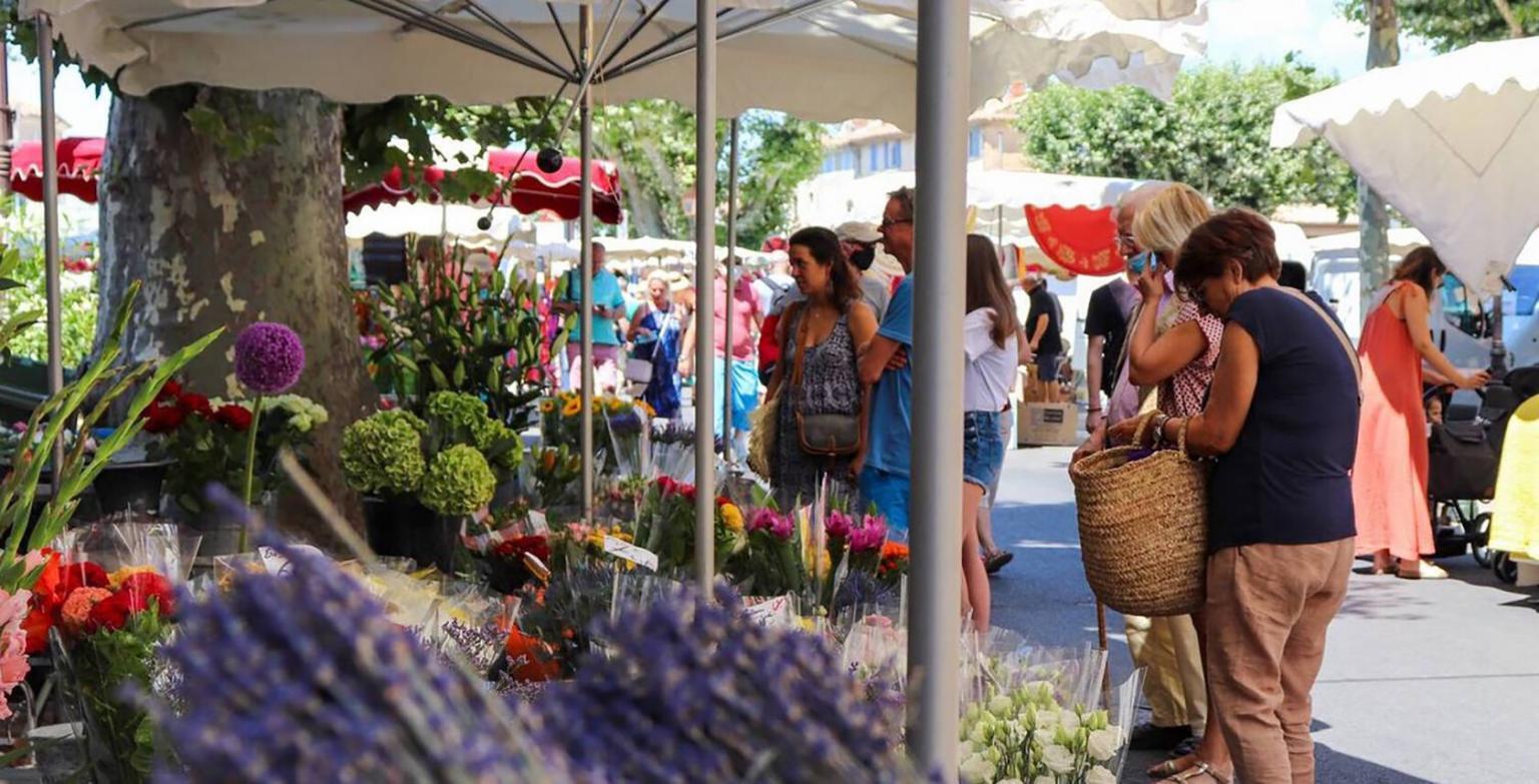 Rustrel is a Luberon Village Where You Want to Spend a Week - Perfectly ...