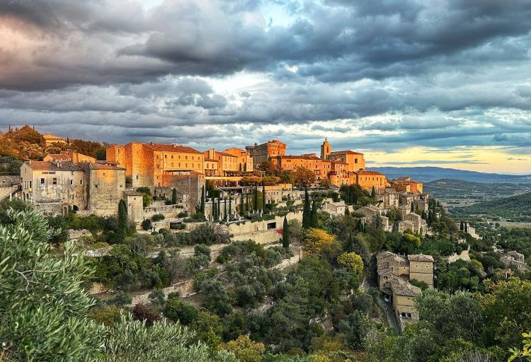 Enchanting Provence: Lavender Fields and Heritage Sites a June Tour ...
