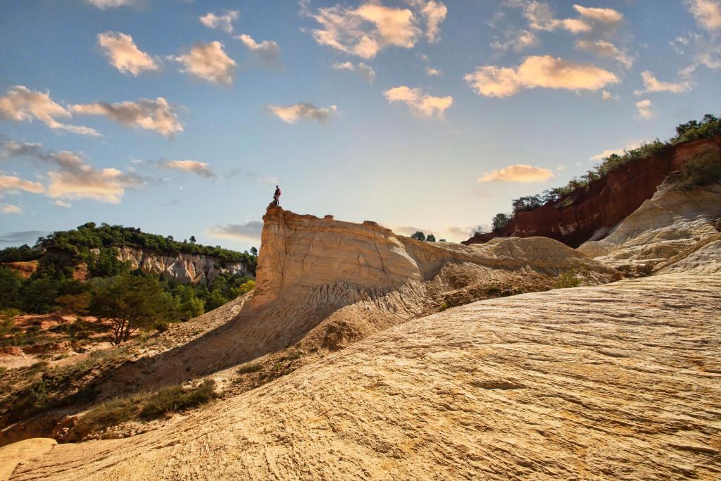 Explore Rustrel, a Charming Village for Your Luberon Itinerary ...