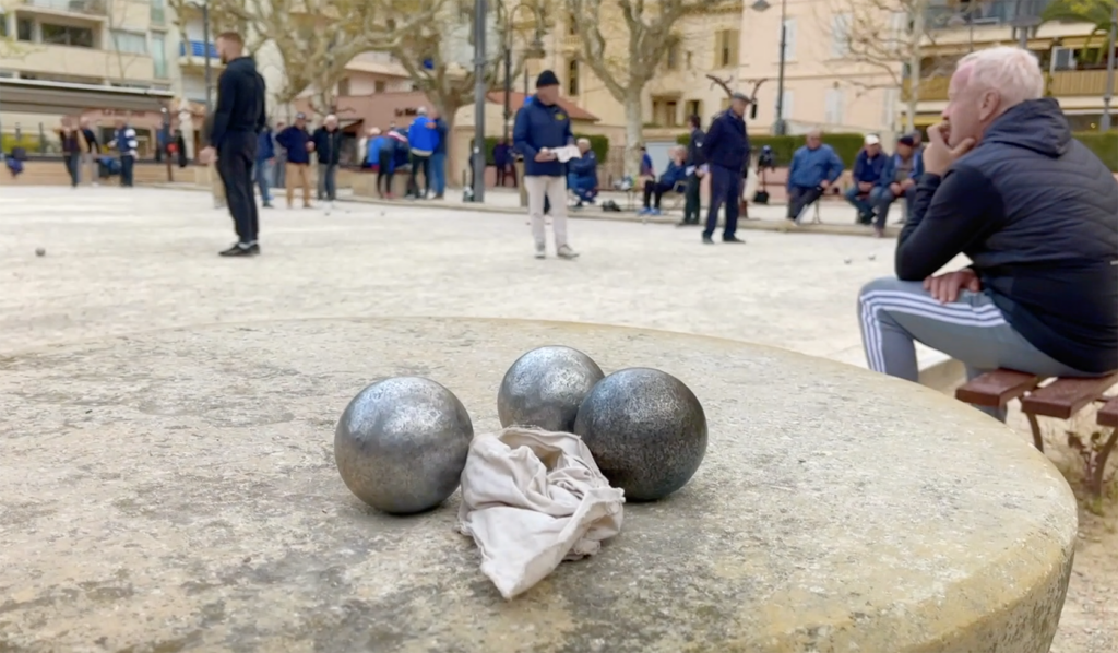 Why Pétanque the Game is the Soul of Life in Southern France ...
