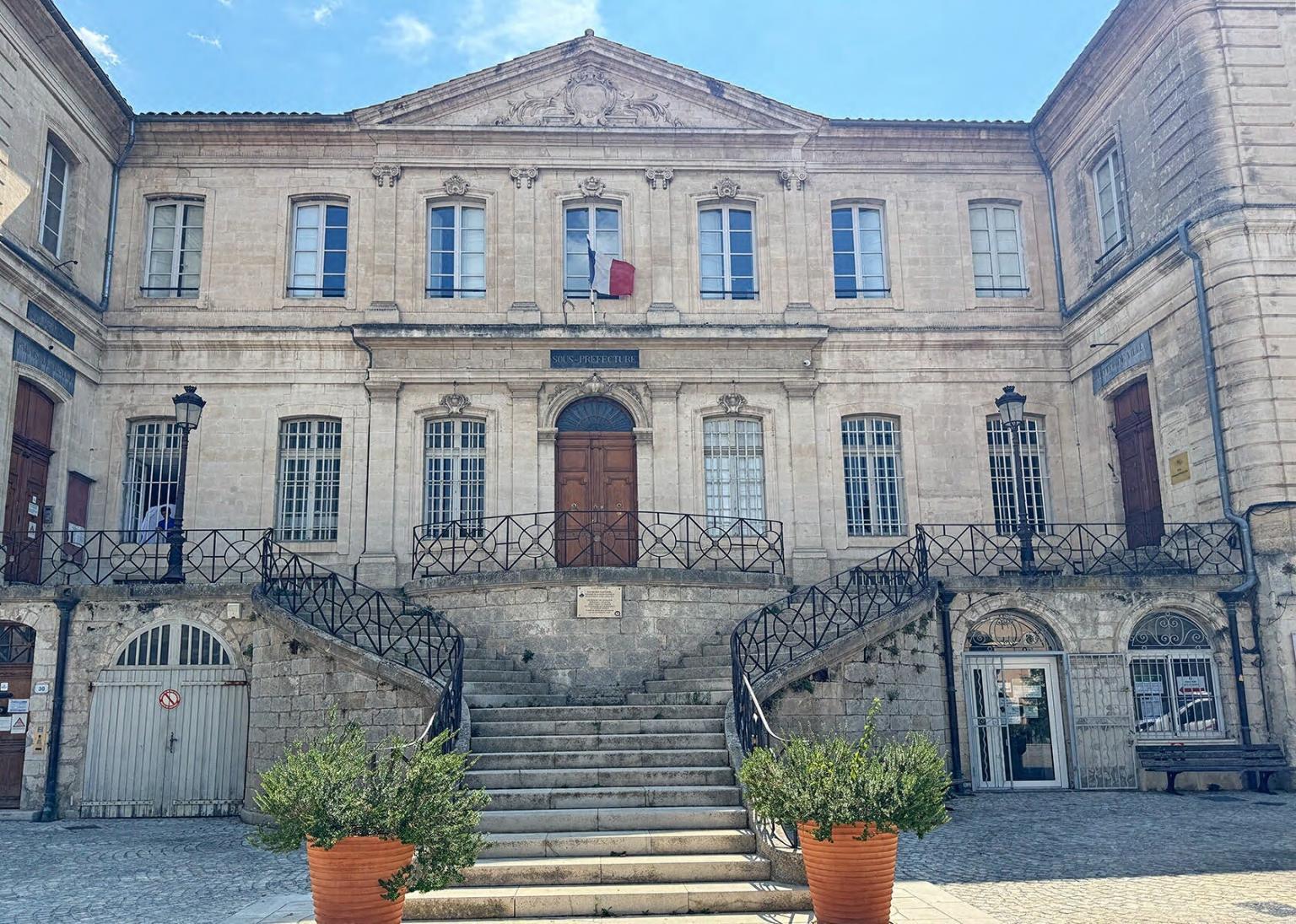 Discovering Charming Apt, France, from Roman History to Modern Day ...